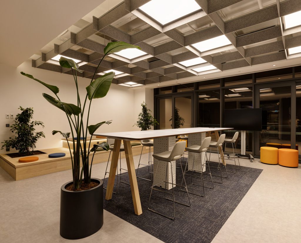 Mercedes-Benz | Feltouch